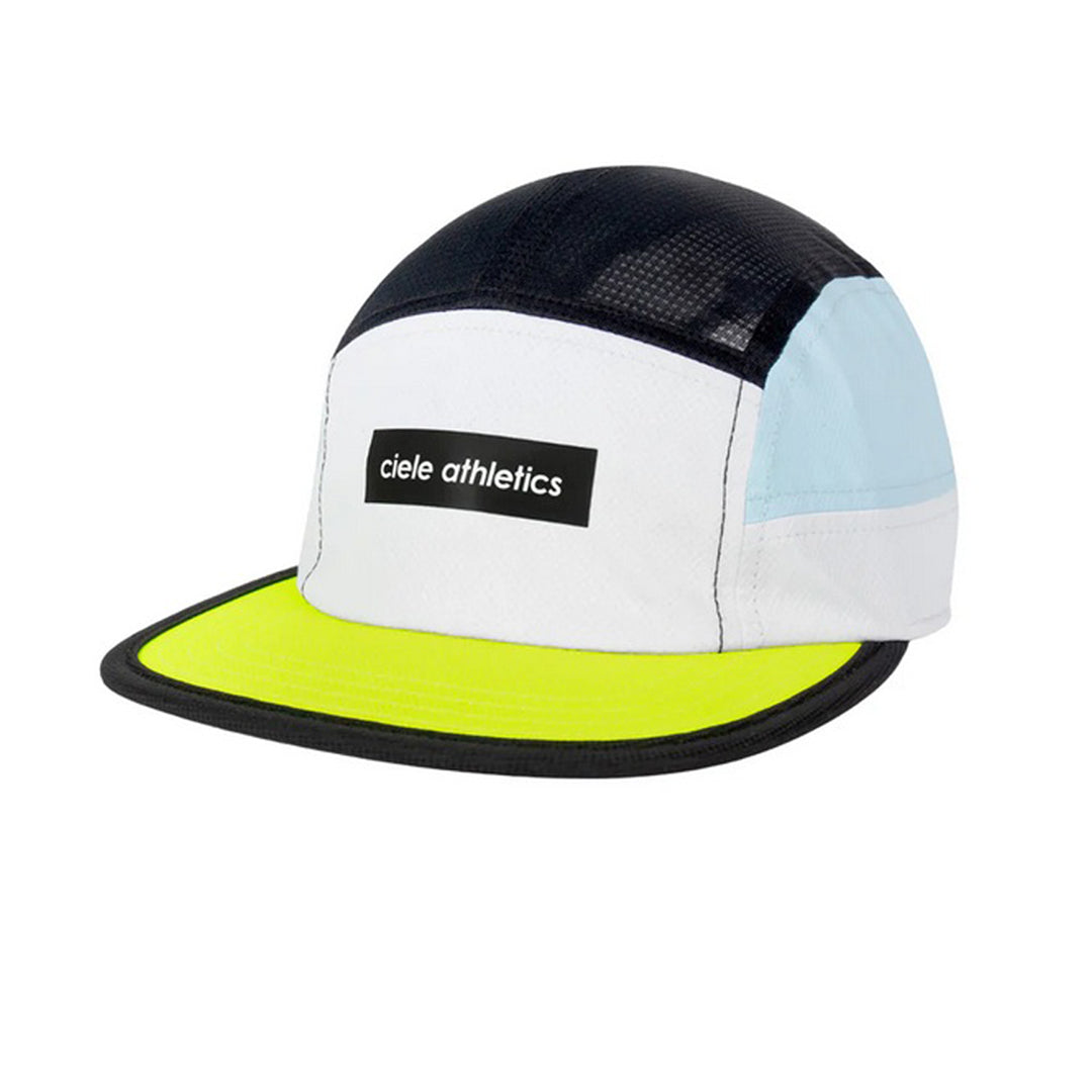 Red Dot Running Company - Ciele - GOCap - Field - Iconic Bar - White/Black