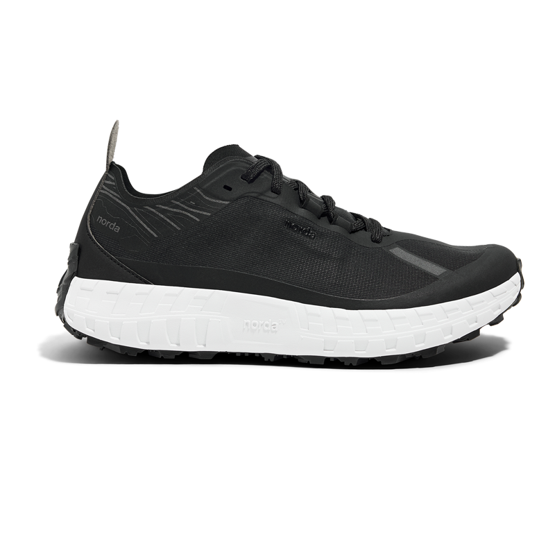 Red Dot Running Company - norda - 001A Core - Black - Women's